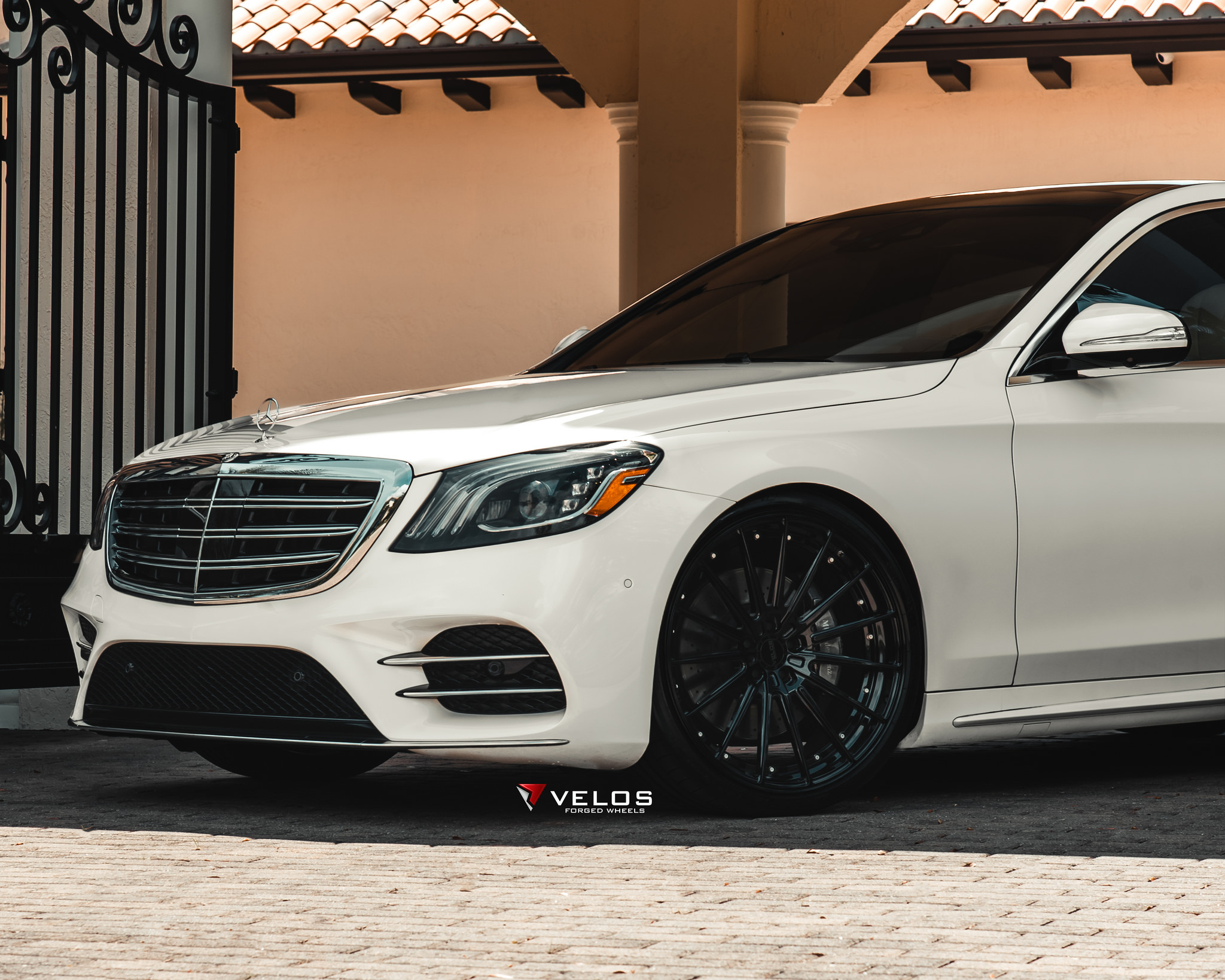 Mercedes S560 S-Class on Velos VLS02 2 pc Forged Wheels - Velos Designwerks