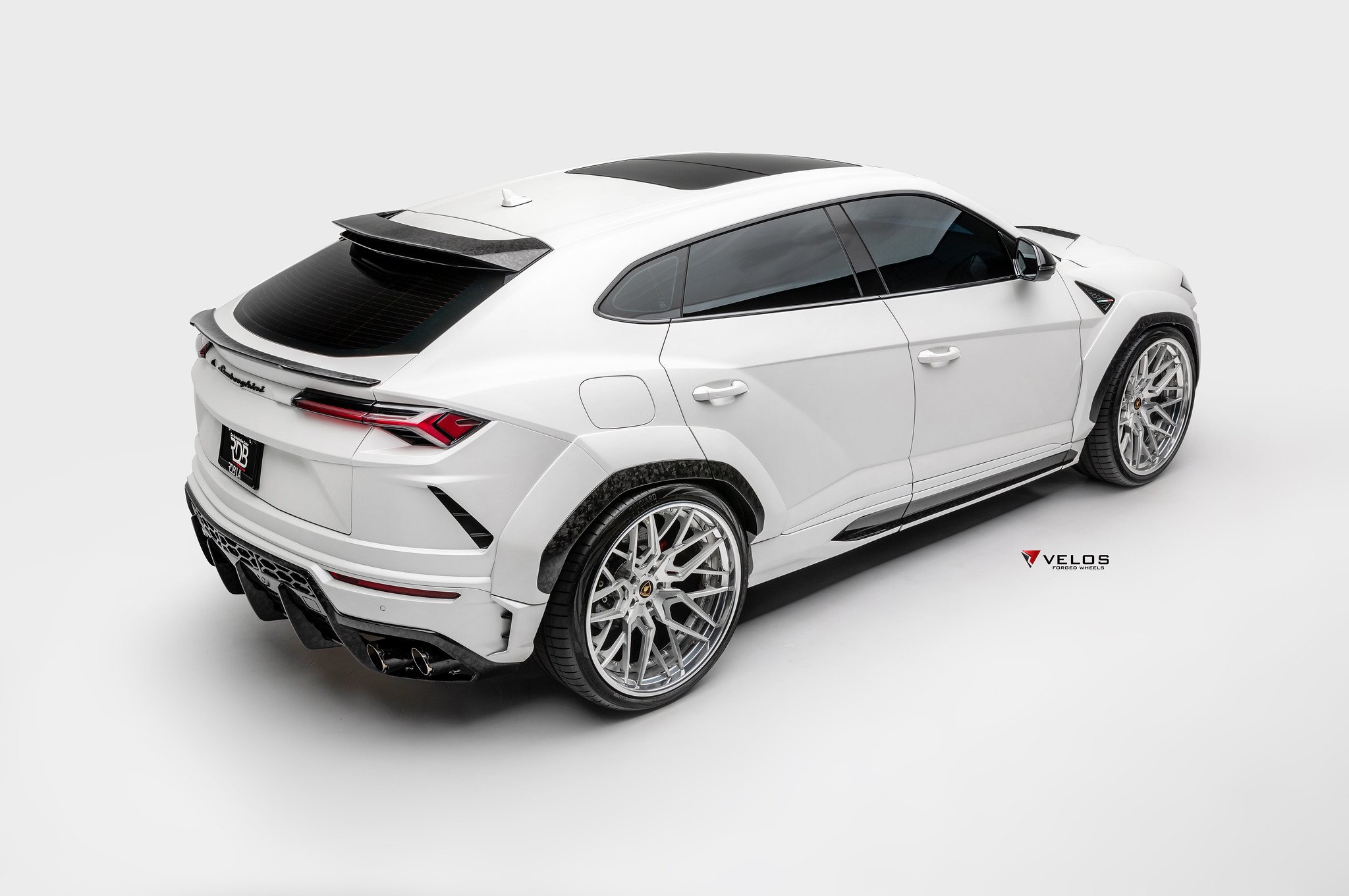 RDBLA Urus (1016 Industries Widebody) on 24" Velos VLS07 3 pc Forged ...